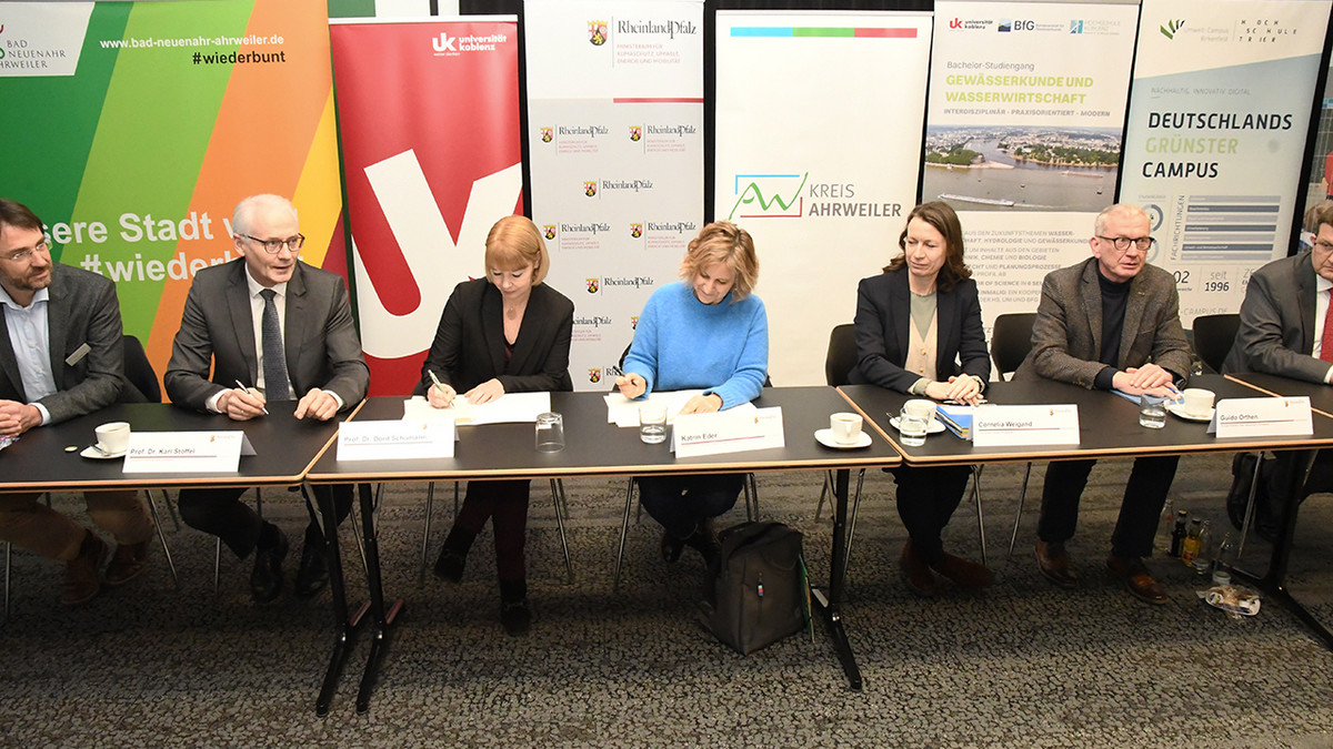 Katrin Eder: „Die Wiederherstellung der Ahr ist ein Projekt mit ...